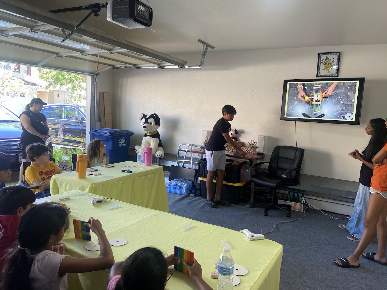 Busy Buzzy Bots - Summer Workshop 2024 - Busy Buzzy Bots